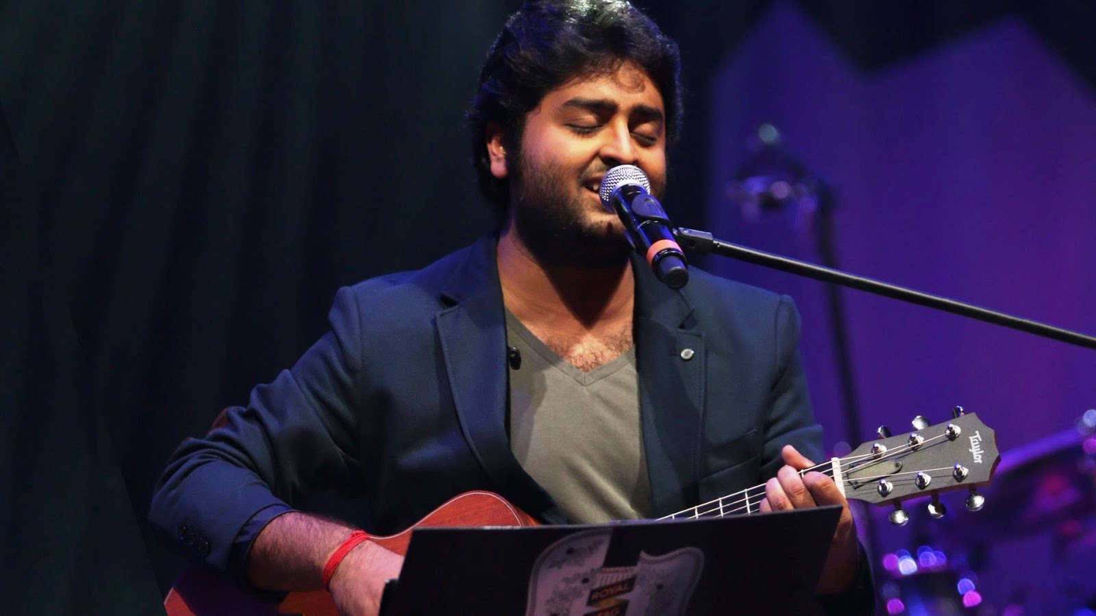 Best 55 Arijit Singh Hd Wallpapers And Beautiful Pictures Download ...