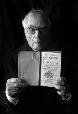 Los papeles de Don Cógito: Entrevista de Victor-M. Amela a Juan Perucho