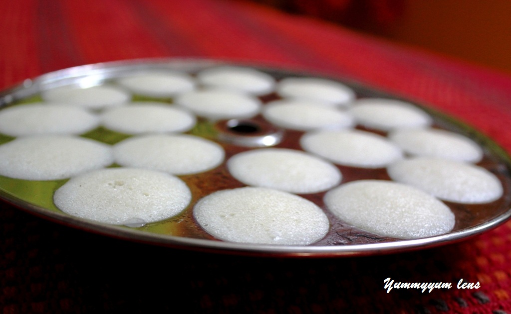 Yummy Yum Lens: All-time Favorite Cocktail Sambar Idlis