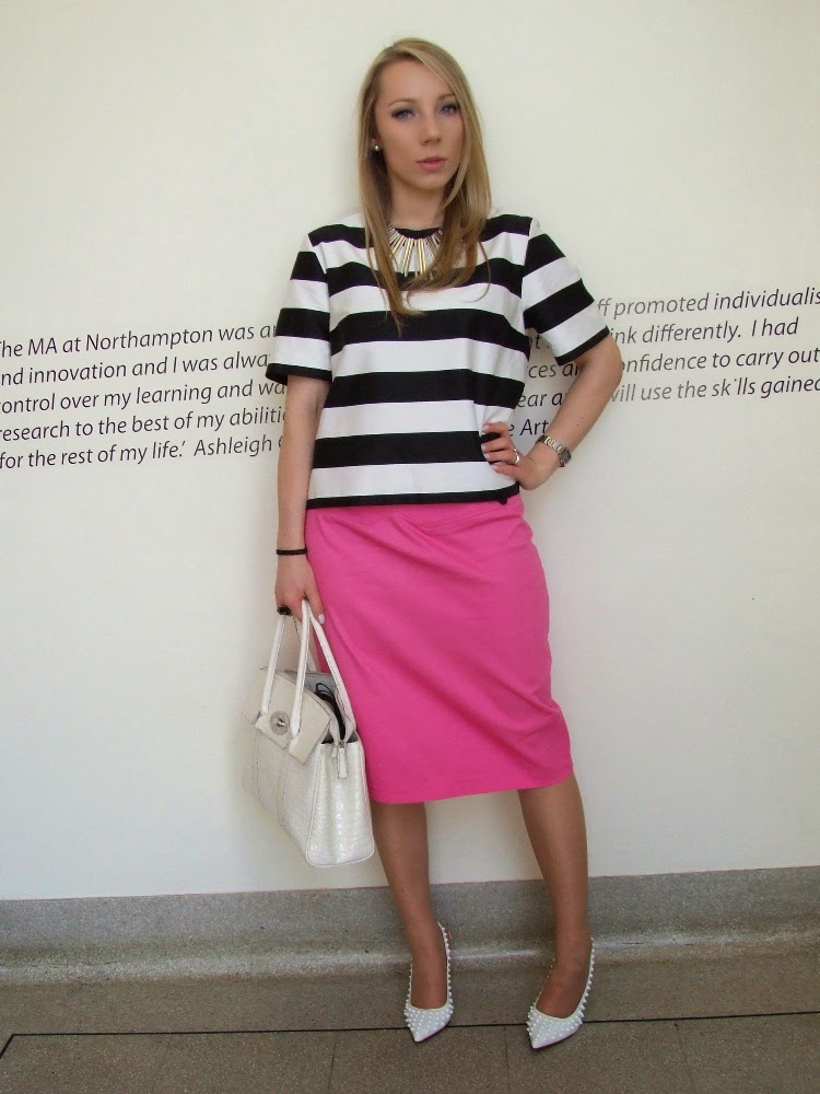 Fashion & (Life)style blog: Striped top and pink pencil skirt