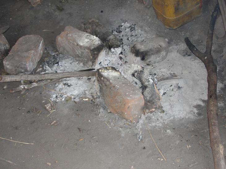 Nomad | How Rocket Stoves Work in Katavi