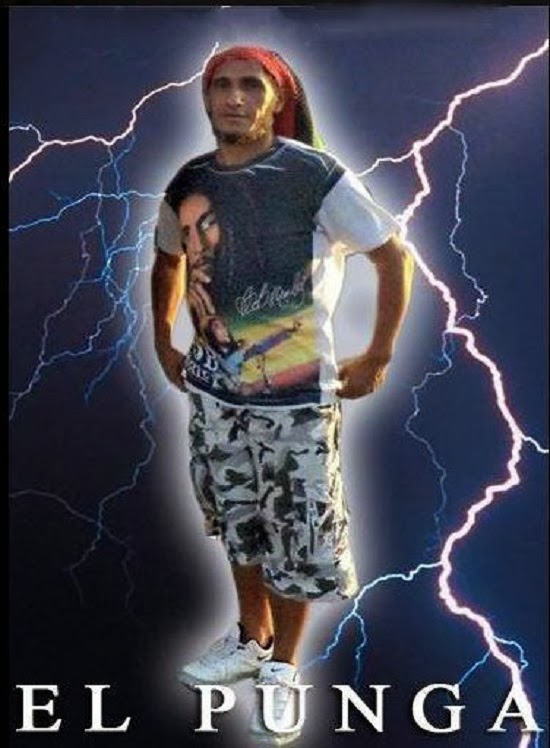 Con La Cumbia En La Sangre: El Punga