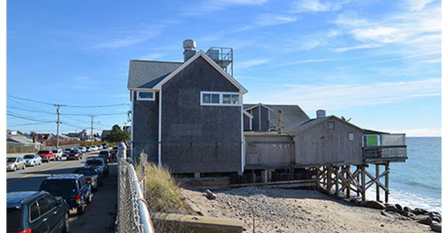 Progressive Charlestown: Trying to stop the tide to save a bar Progressive Charlestown: Trying to stop the tide to save a bar