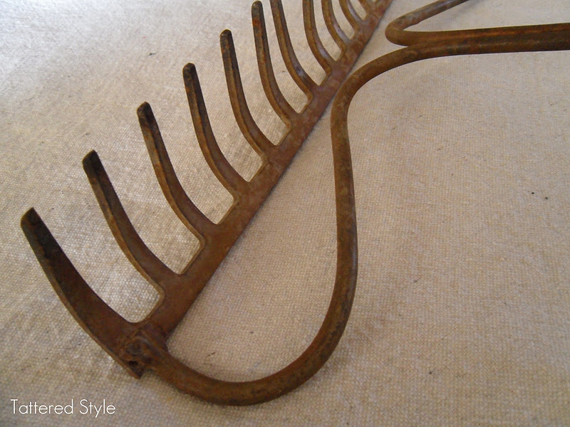 Tattered Style: Rake Wine Glass Holder