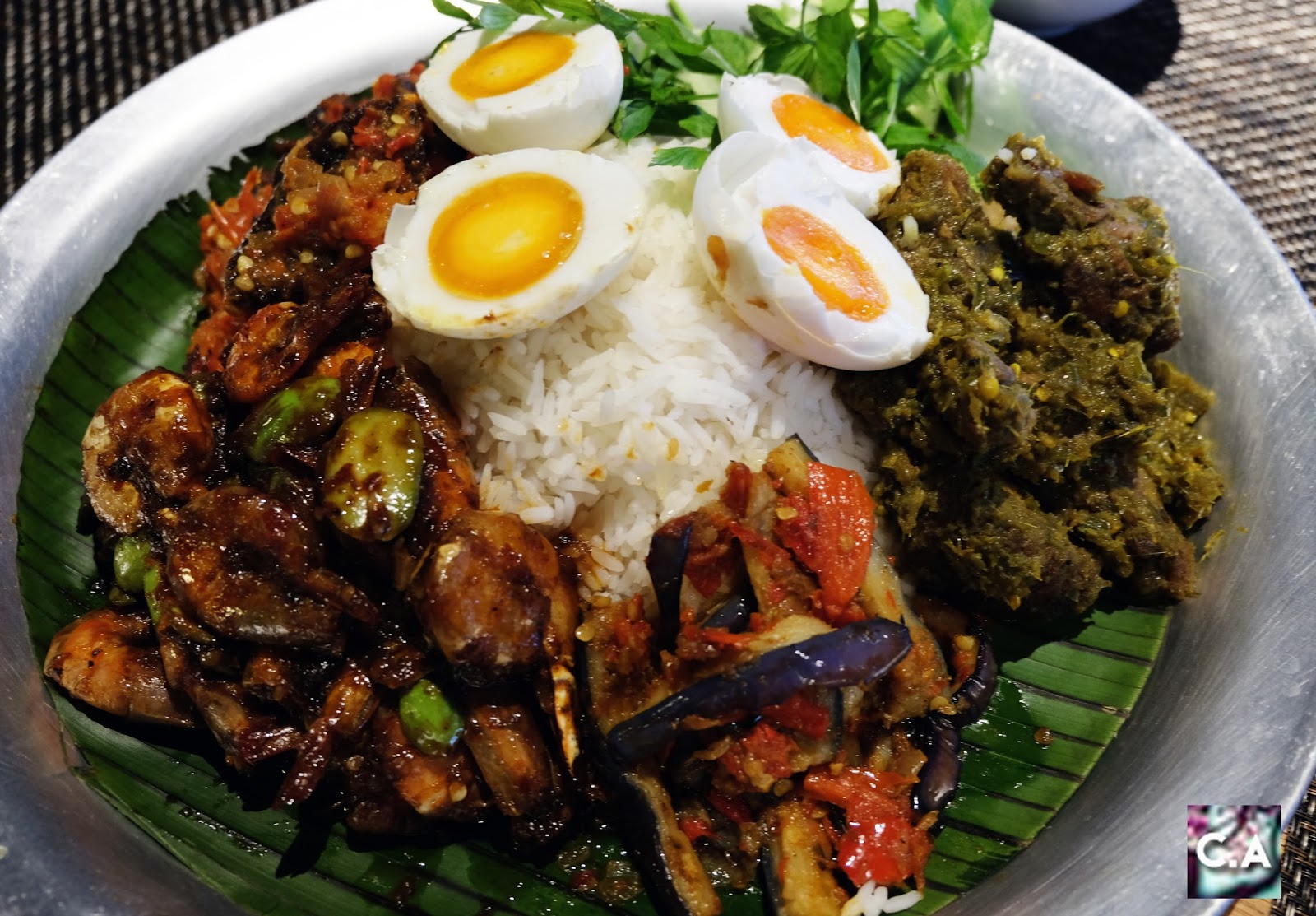 Get Your Nasi Dulang at Melur & Thyme This Ramadhan Season! | Curitan ...