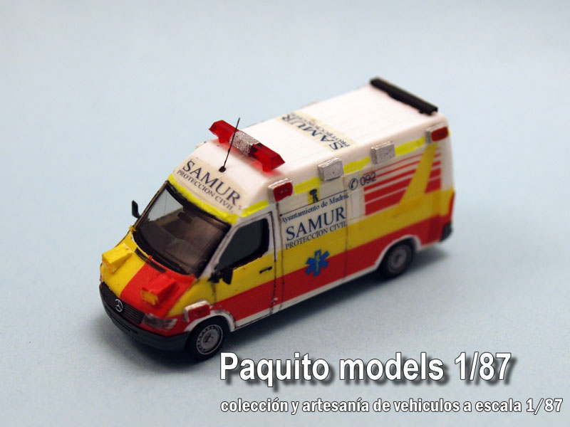 Paquito Models 1/87: Mercedes benz Sprinter 212 UVI MOVIL SAMUR
