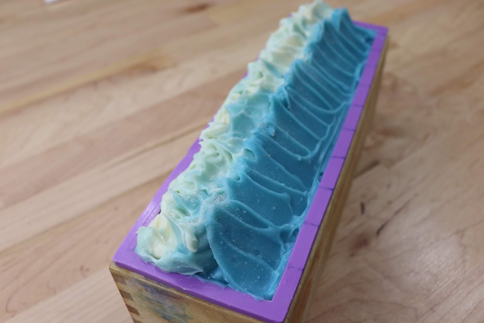 Aromatic Suds: Sun & Sand Cold Process Soap I LOVE Nature's Garden!