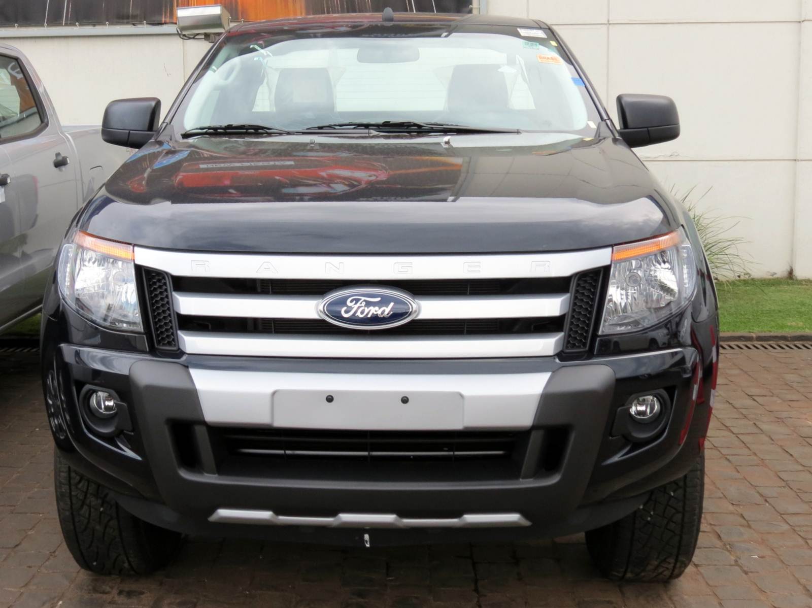 Ford Ranger Sport 2.5 Flex 2014: fotos, vídeo e especificações