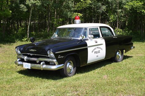 Old Cars Canada: May 2018