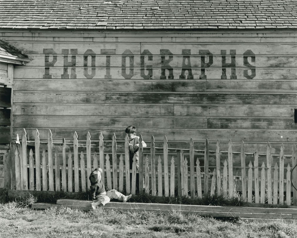 OLTRE IL MURO: ARTE e FOTOGRAFIA: WILLIAM HEICK | PHOTOGRAPHER