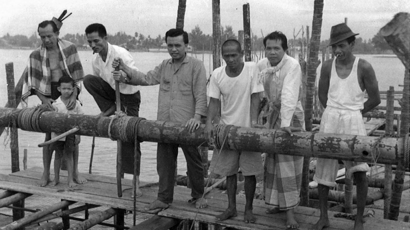 Walk Down the Memory Lane: #Newsflash: From ghosts and mass graves, to ...