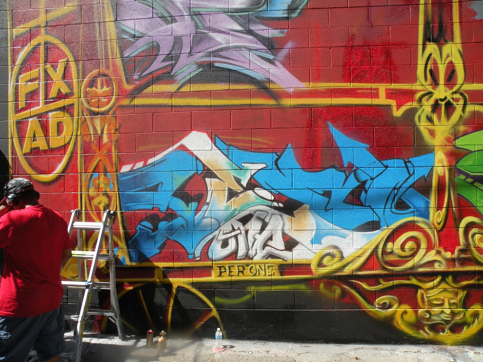 Turnip the Beet: Knocked the dust off my cans for a lil graffiti battle ...