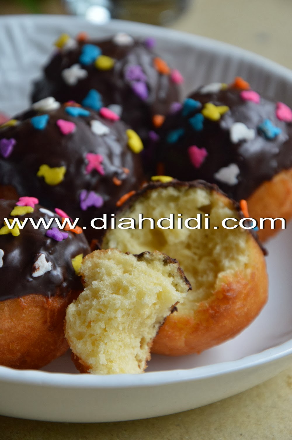 Diah Didi's Kitchen: Resep Donat Mudah, Enak, Praktis dan Nggak Perlu ...