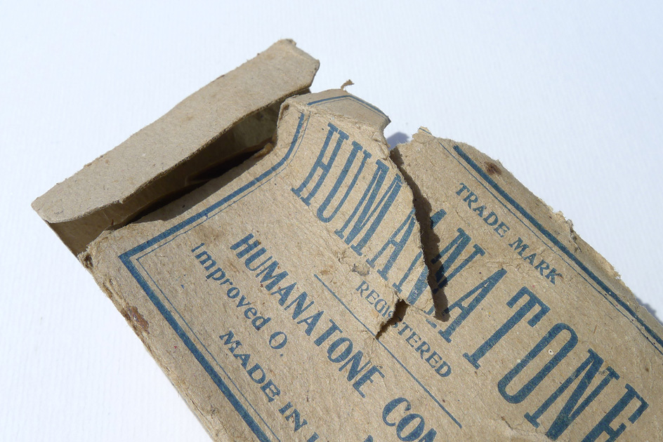 noseflute.org: Restoration of a Vintage Humanatone