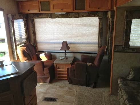 DR AUTO EXTRAS NEW & USED RV'S: 2008 Keystone Springdale 242