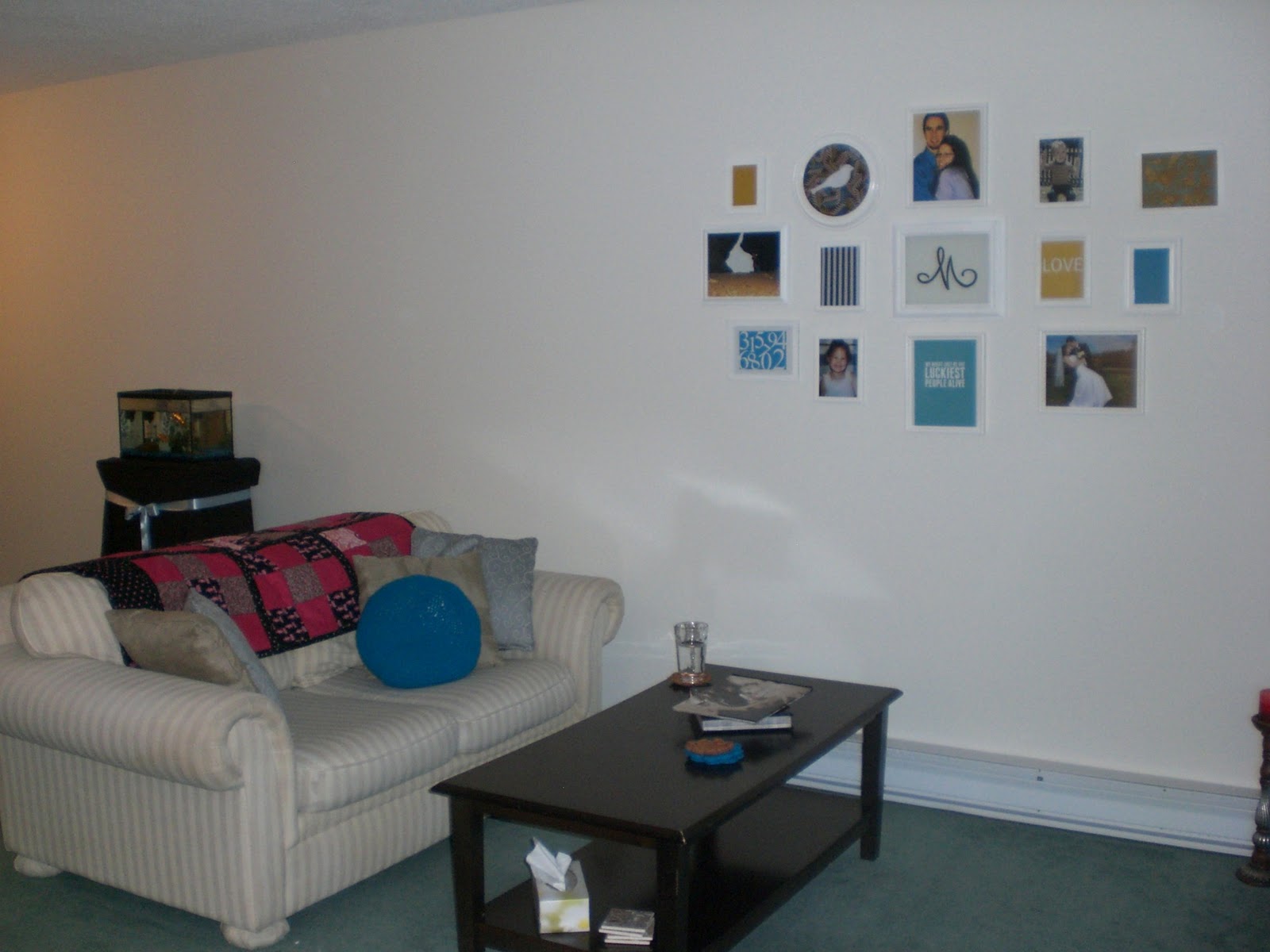 Homemakin and Decoratin: Wall Collage part 2 FINISHED!!