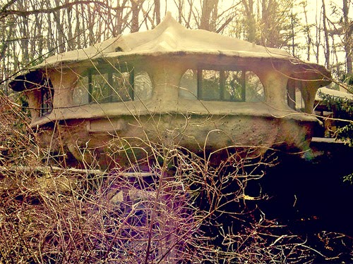 Les maisons les plus bizarres du monde - Le Grand Univers