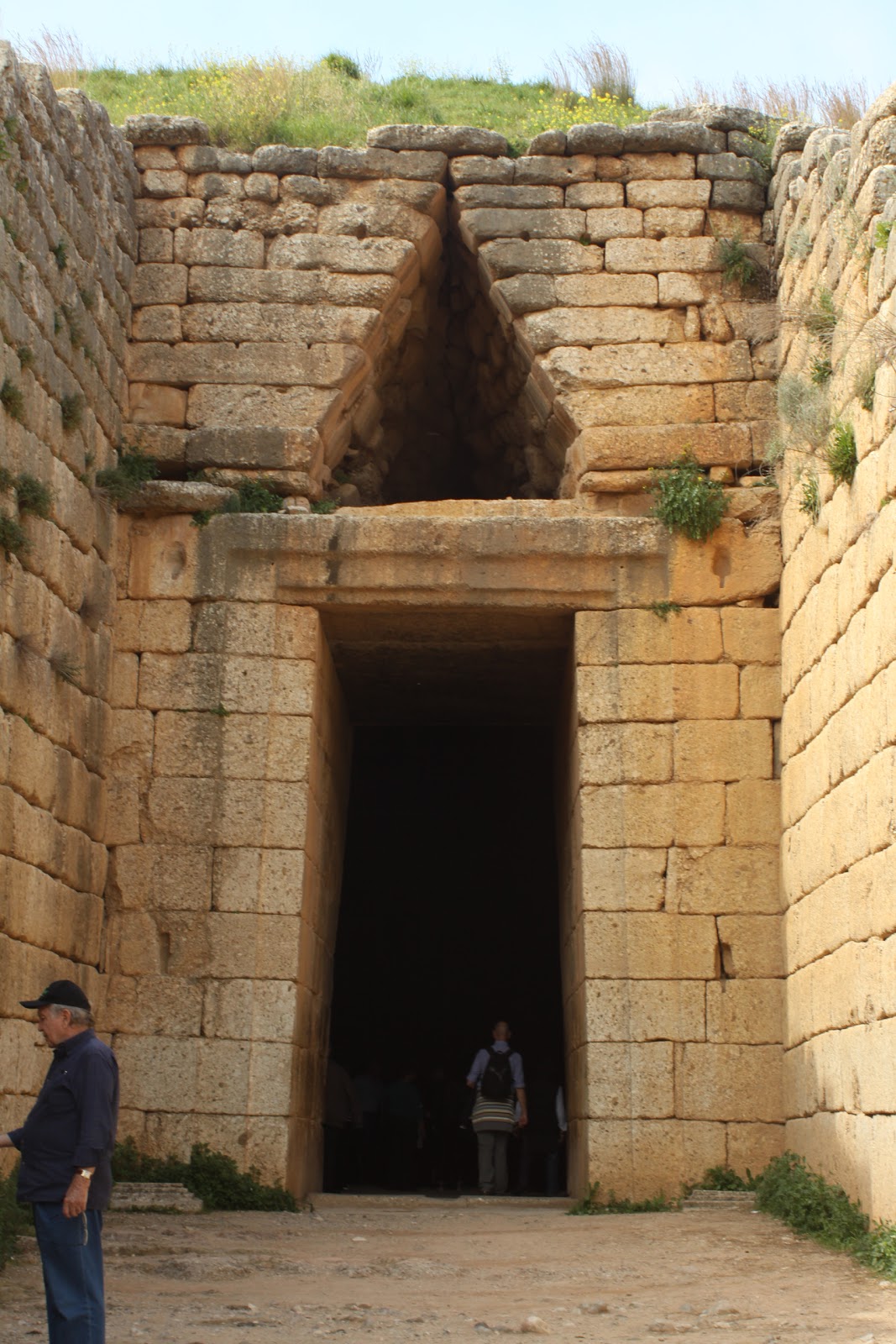 Peach and Thistle: Greece: Mikines/Mycenae/Mikenai