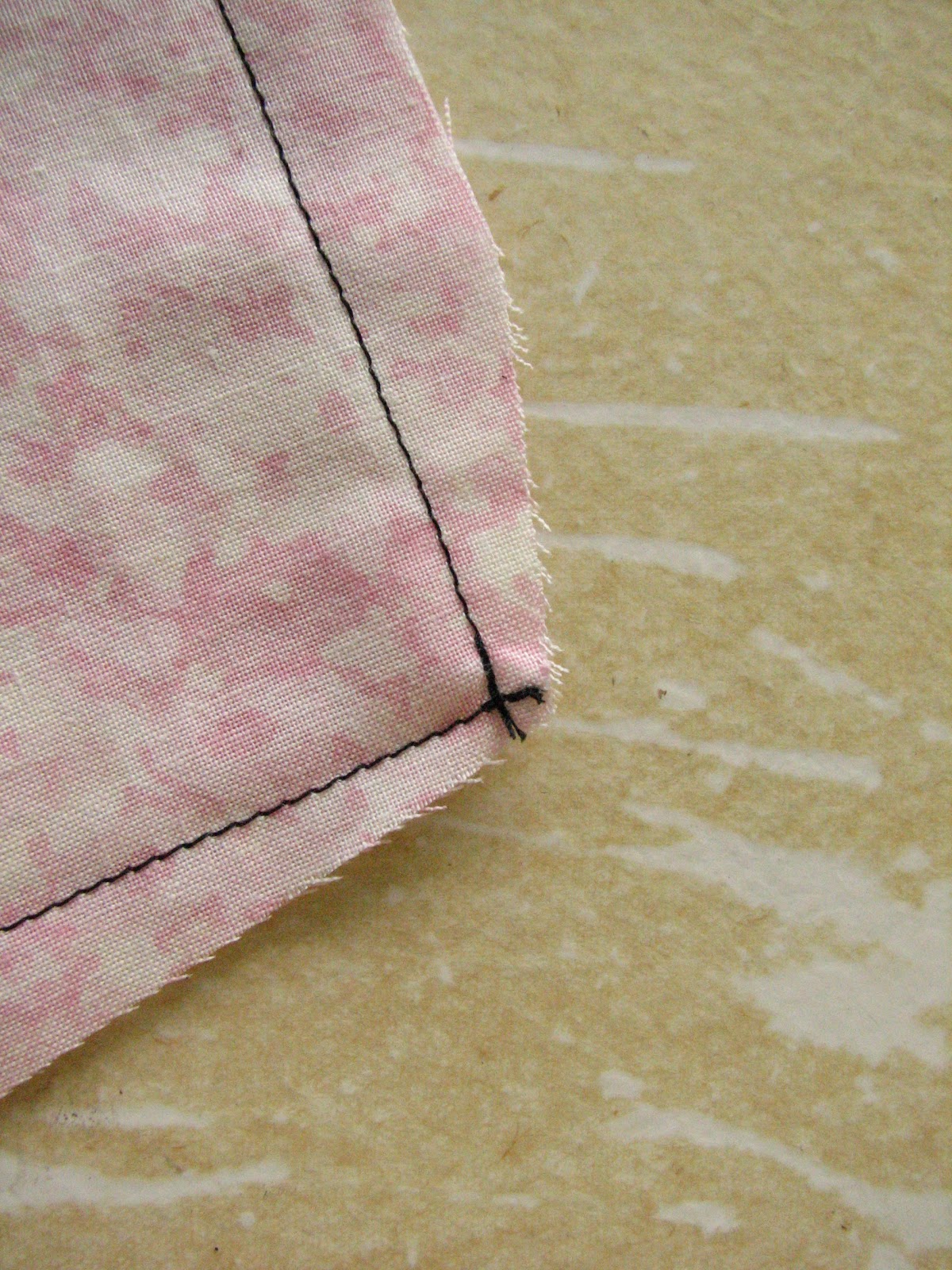 Ms. Elaineous Teaches Sewing: Learn to Sew: Clipping Corners