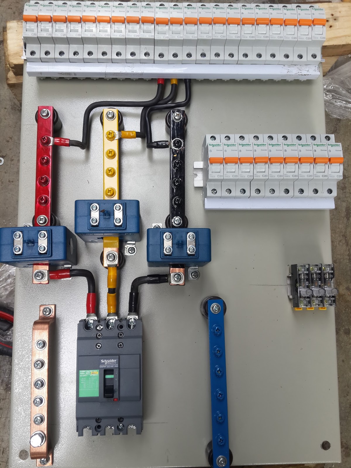 Melayani Pesanan Rakit Panel ~ CV. Triperdana Listrik