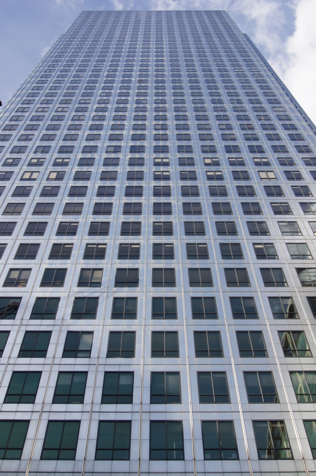 The Bristol Groan: Soulless empty office block is Bristol's economic ...