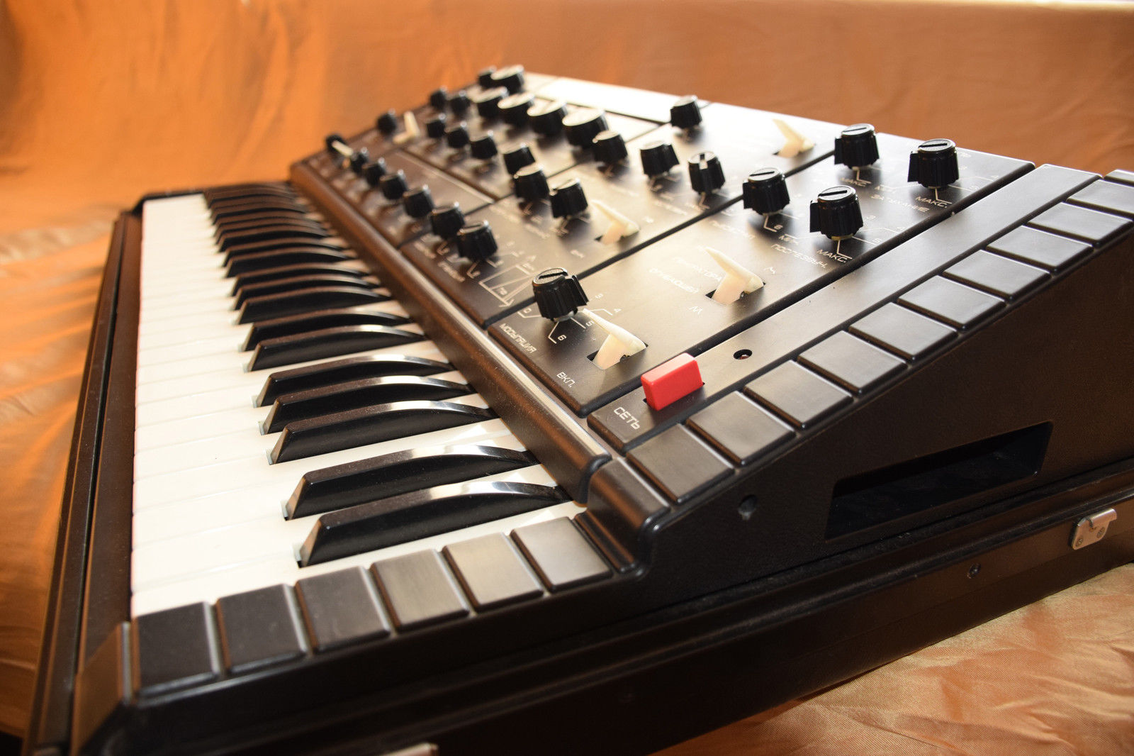 MATRIXSYNTH: Polivoks 48-keys duophonic analog rare synthesizer w ...