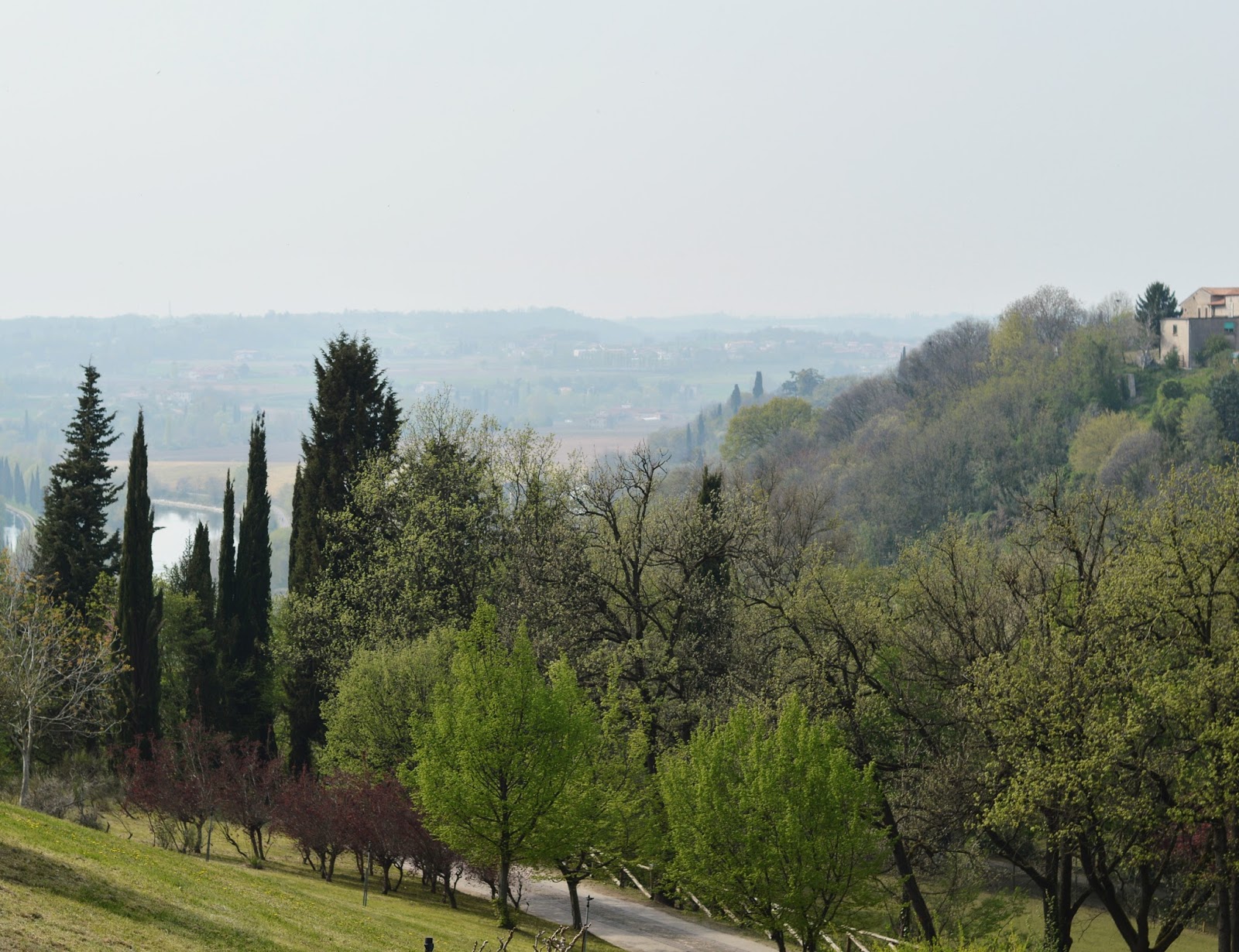 Afternoon at Parco Sigurtà - The Dress Sense