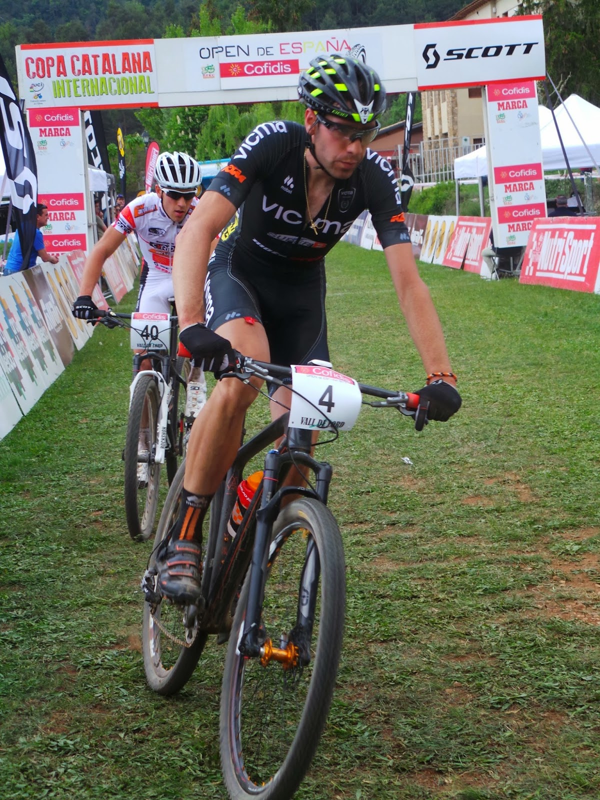 David Valero y Anna Villar, vencedores del Open de España Cofidis en ...