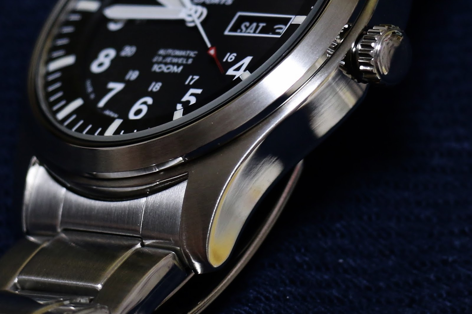 機械式ミリタリーウォッチ【セイコー5 SNZG13J1】レビュー|ウォール外