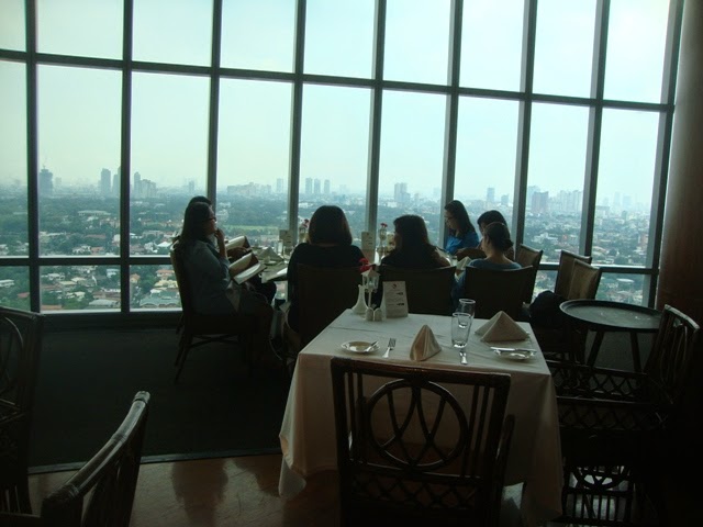 ERICJAZ FOODIES: 100 REVOLVING RESTAURANT (PART 2)