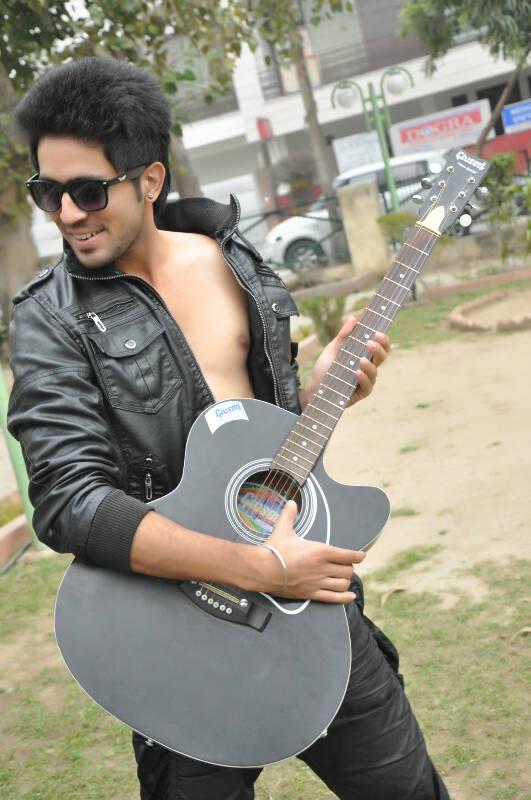 huntceleblog: Angad Gill (Eddy)