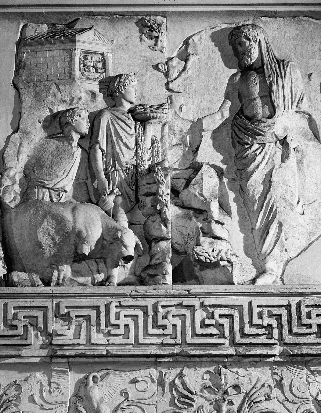 La Toge Et Le Glaive: Foyer, doux foyer : les Pénates.