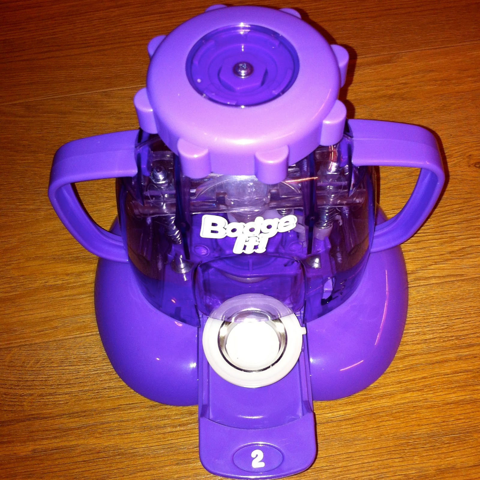 Bandai Badge It Badge Maker Review A Blissful Life bandai-badge-it-badge-maker-review-a-blissful-life