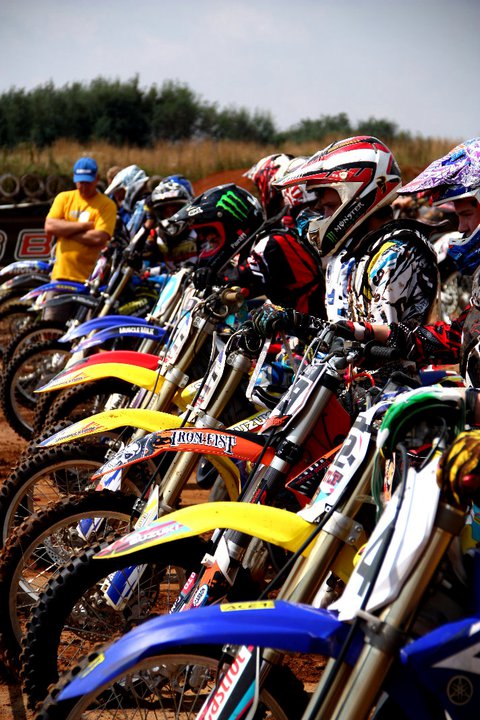 MXCHIX: Motorcross Holeshot - The How to .....