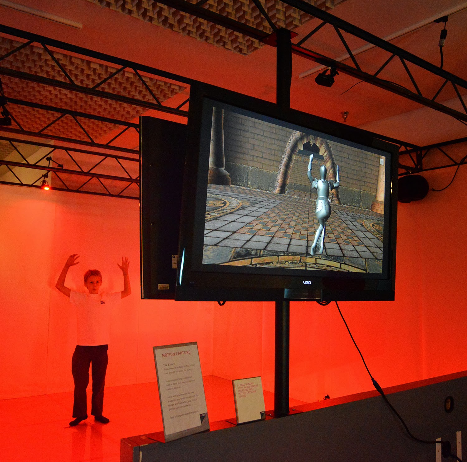 A school of fish: Leonardo Museum (the rest of it)