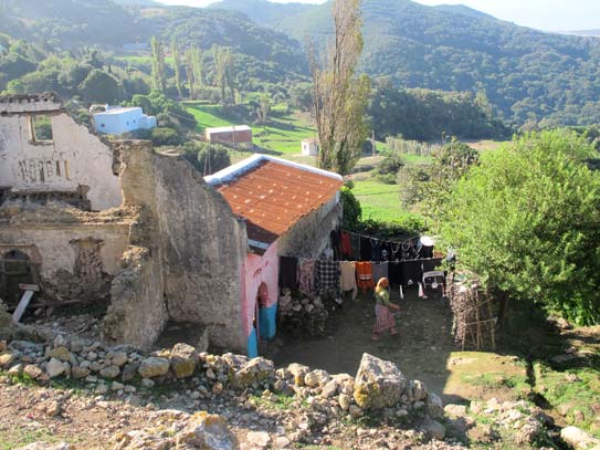 SENDERISMO EN EL RIF/RANDONNÉES DANS LE RIF: DHAR HAJAR Y FAHS LEMHAR ...