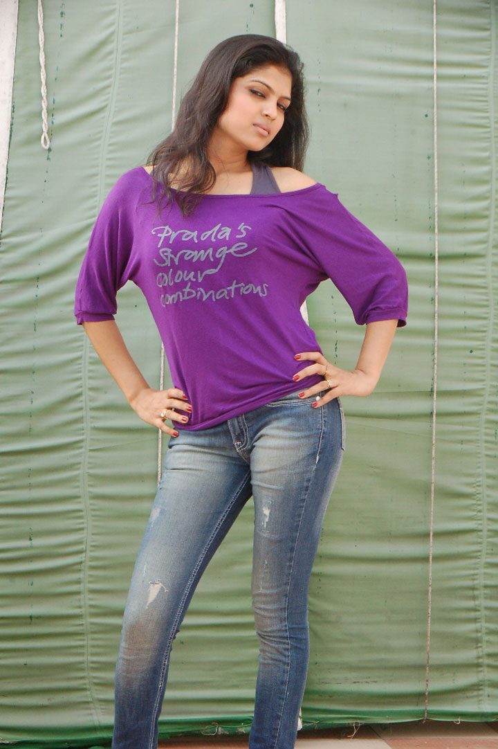 Ruthva Tamil actress Latest photo Shoot Stills Gallery |Tamil Cinema ...