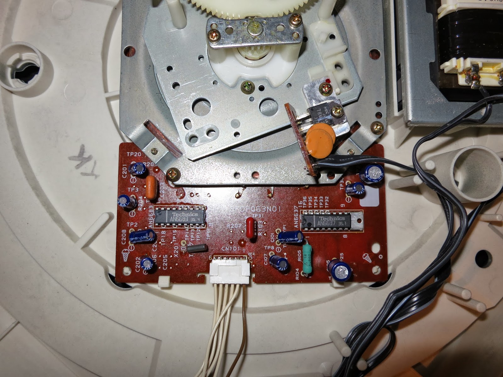 The Destitute Developer: MCS 6604 Ground Wire Replacement