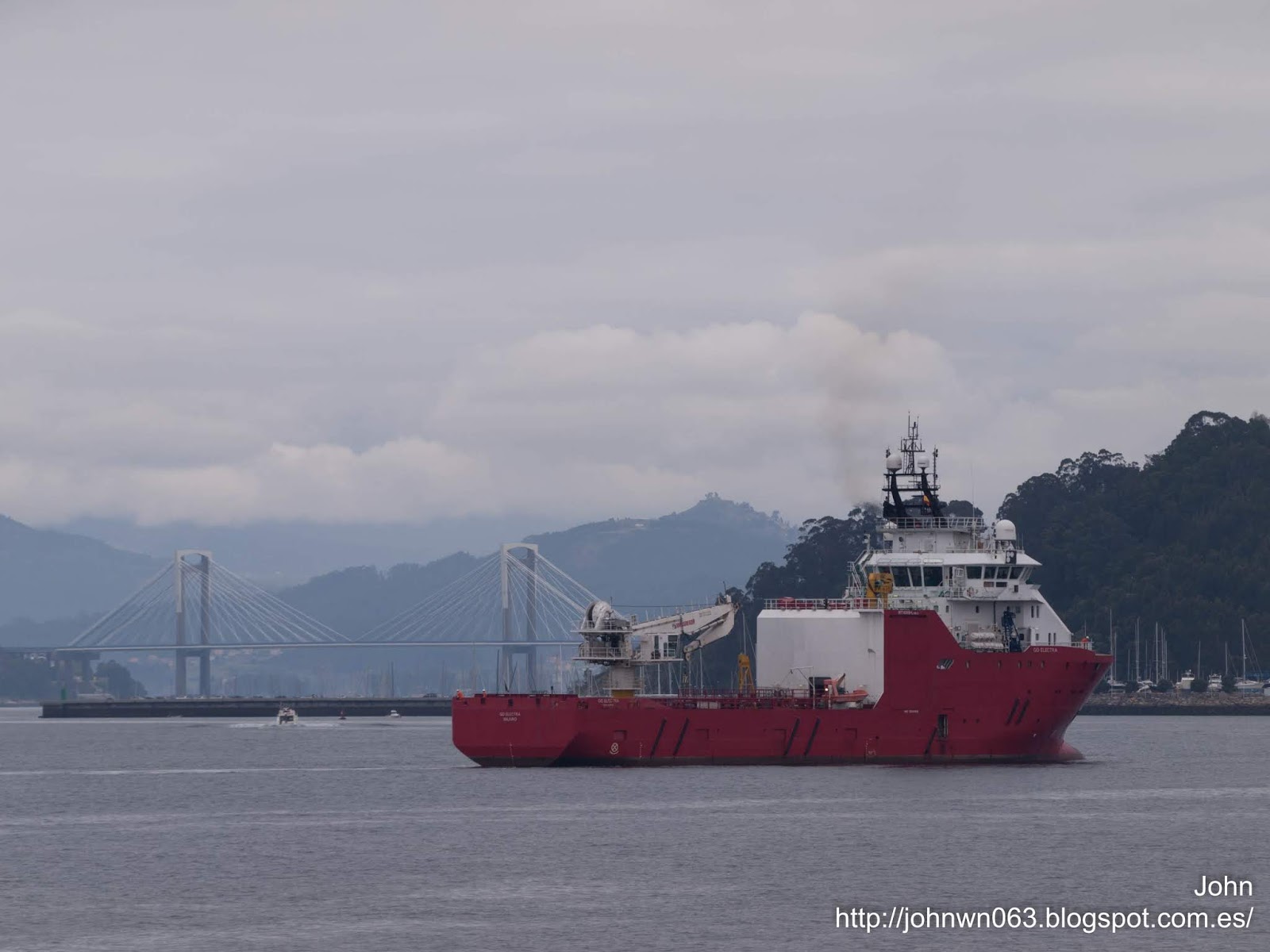 FOTOS DE BARCOS: GO ELECTRA