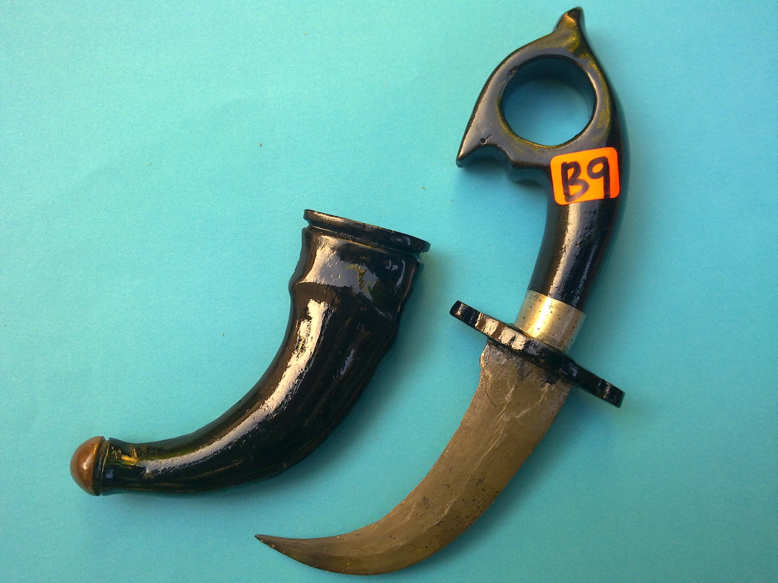 sewa canopy Terengganu: 0123643390: Kerambit Kelantan 3 inci..