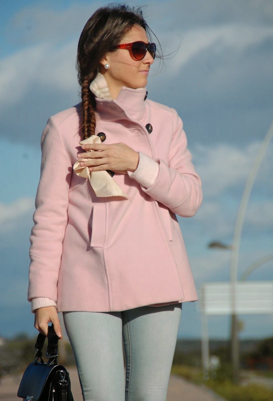 Entre Lazos y Vestidos: Abrigo rosa