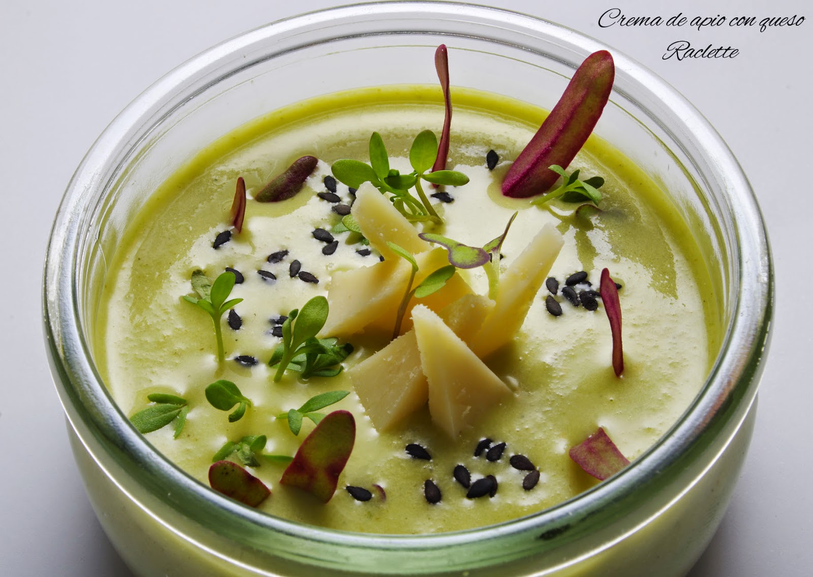 Fentdetutto: Crema de apio con queso Raclette