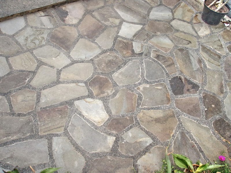 10 Batu Alam Paling Bagus Dan Favorit - TUKANG TAMAN SURABAYA