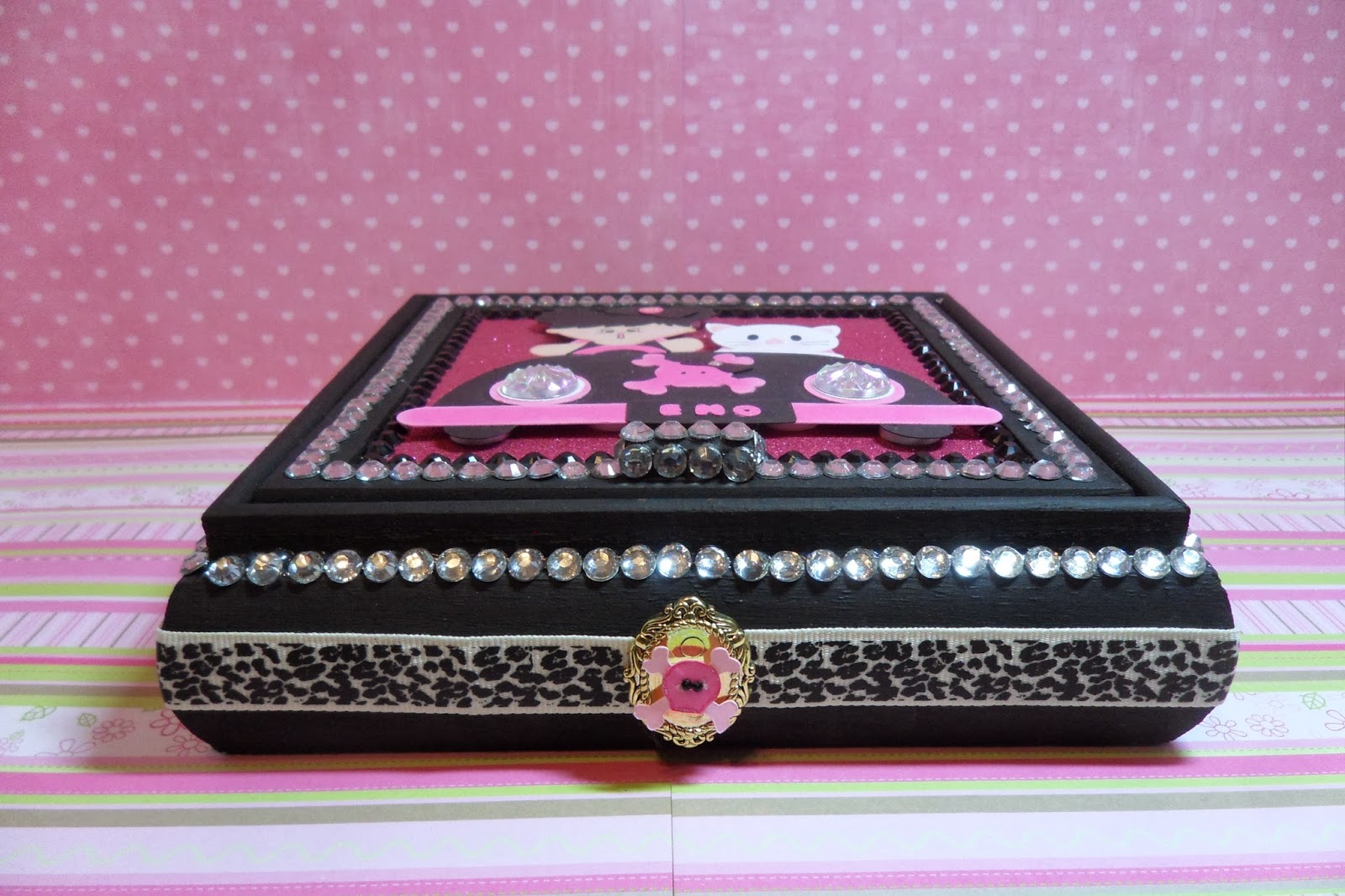 jenny: Blinged Up Emo Jewelry Box
