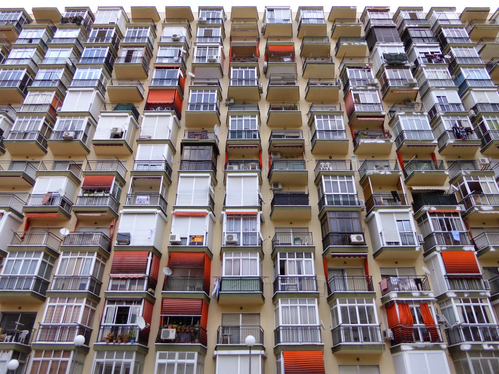 Serie D: arqui_texturas (38): Edificio Vistasol