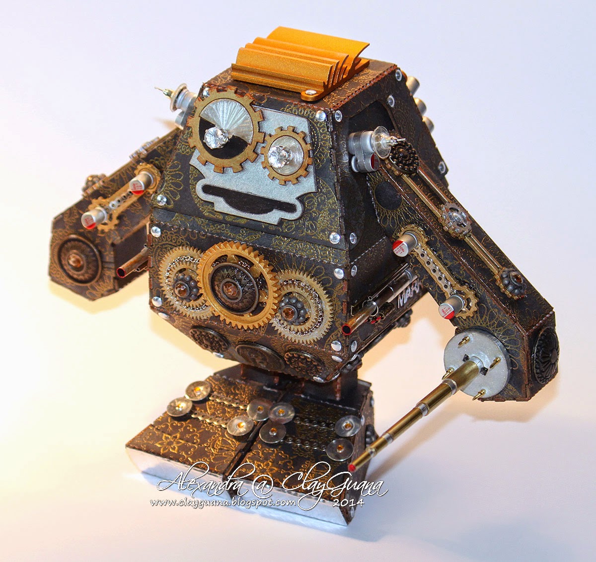 *ClayGuana: Square Head Robot for La-La Land Crafts