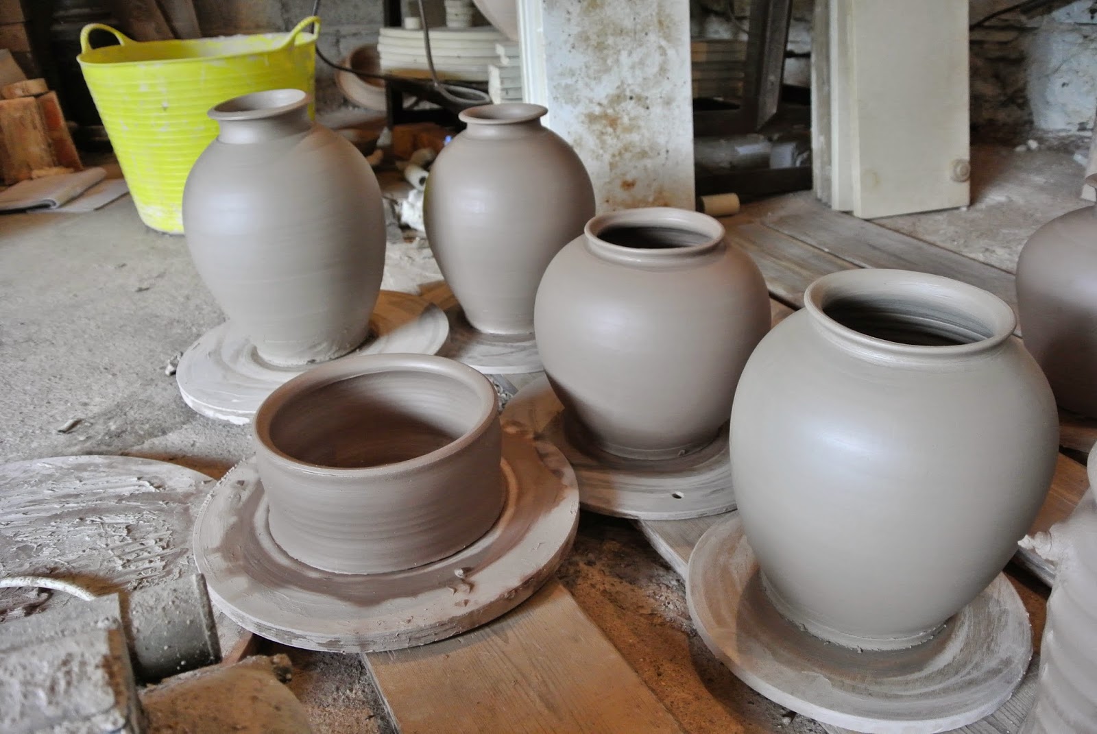 Jacob Bodilly Pottery: The cycle begins - Making pots