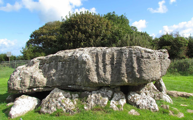 Woodlouse House: September 2012