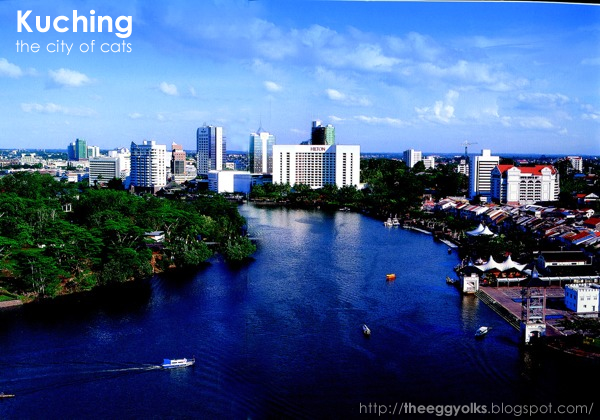 THEEGGYOLKS 蛋黃打点滴: Why am I in Kuching?