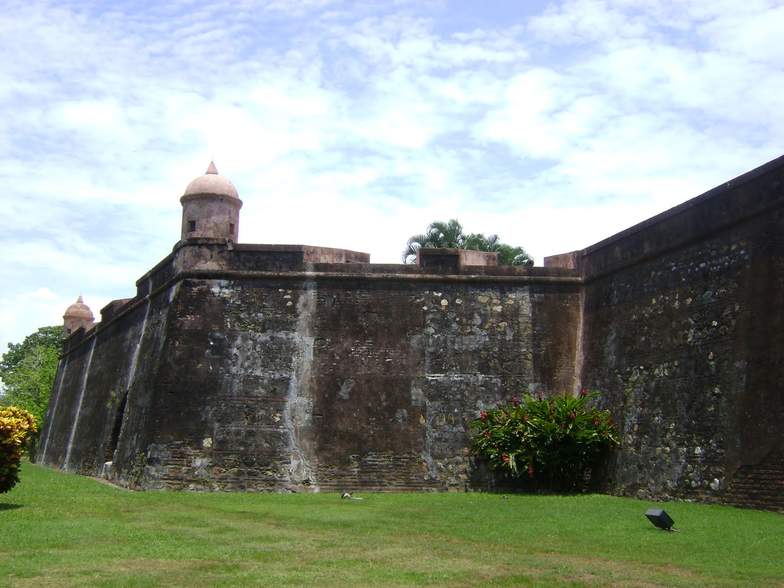Conociendo Honduras: Omoa, Fortaleza De San Fernando.